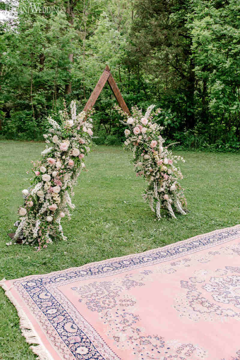 15 Wedding Arches for your Ceremony | Elegant Wedding Directory